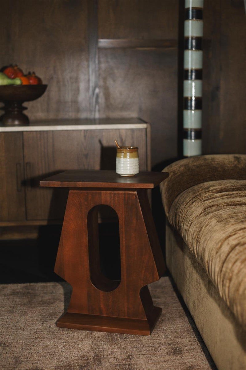 Pilaster Side Table – Foxford