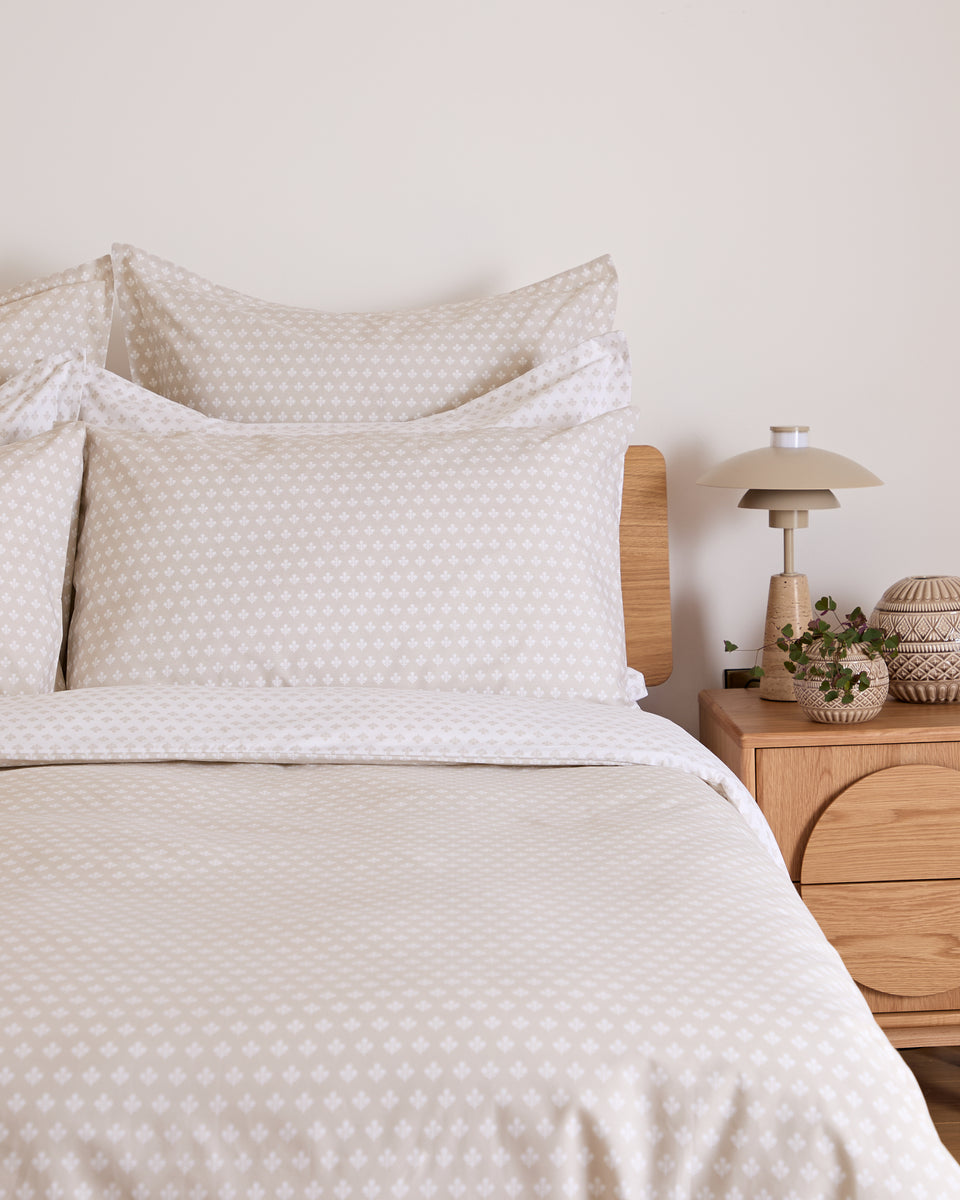 FOXFORD Mia Reversible Duvet Set | Irish Design Bedding – Foxford