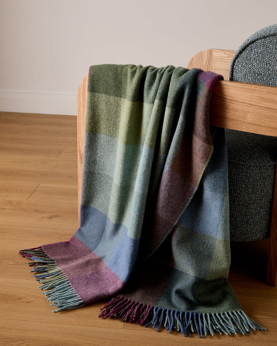 FOXFORD Kilmeaden Lambswool Throw | Irish Gifts | Embroidery – Foxford